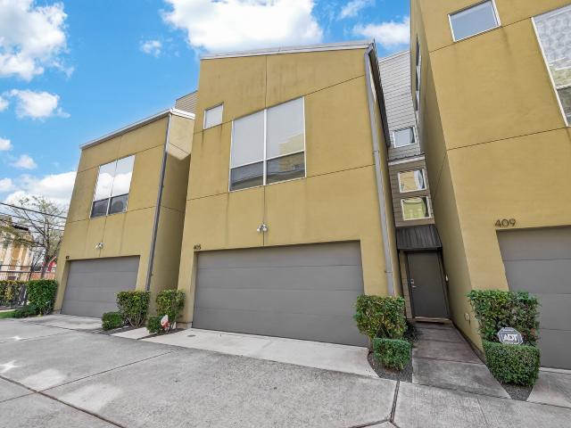 405 Meadow Street