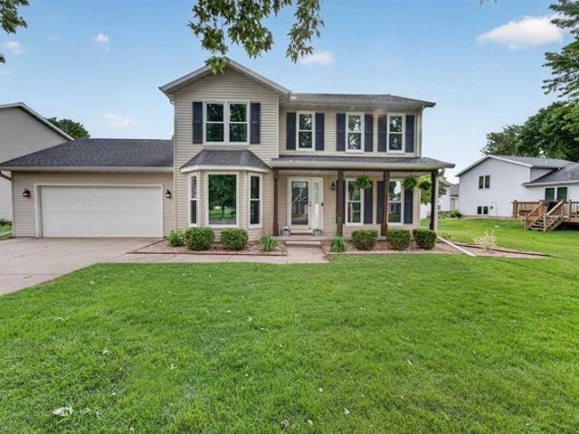 405 Meadow View Ln, DeForest, WI 53532