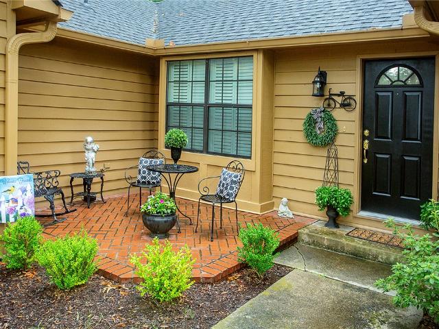 405 Muscadine Lane
