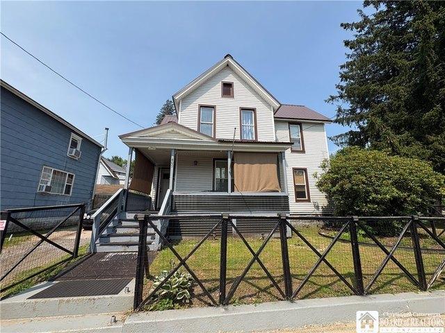 405 N 11th St, Olean, NY 14760