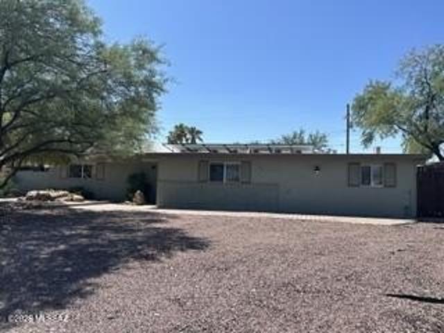 405 N Entrada Dentro St, Tucson, AZ 85710