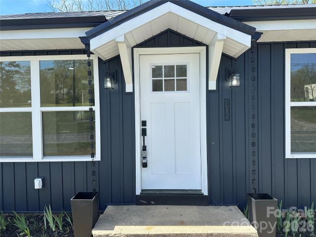 405 N Main St, Faith, NC 28146 | Compass