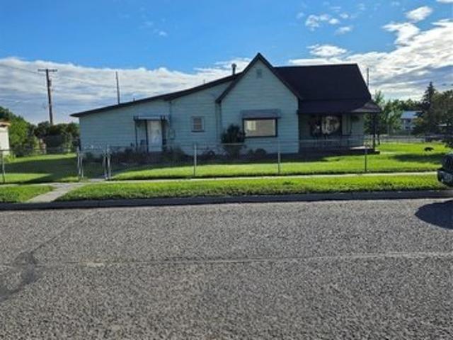 405 N Pacific St, Dillon, MT 59725