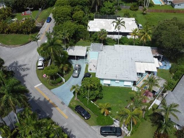 405 NE 150th St, Miami, FL 33161