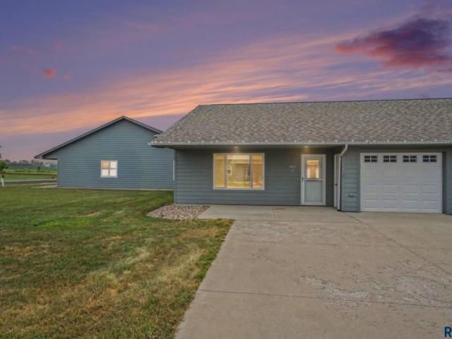405 S Frank Ave Apt 3, Garretson, SD 57030