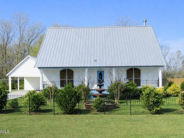 405 S Jacqueline Dr, New Iberia, LA 70563