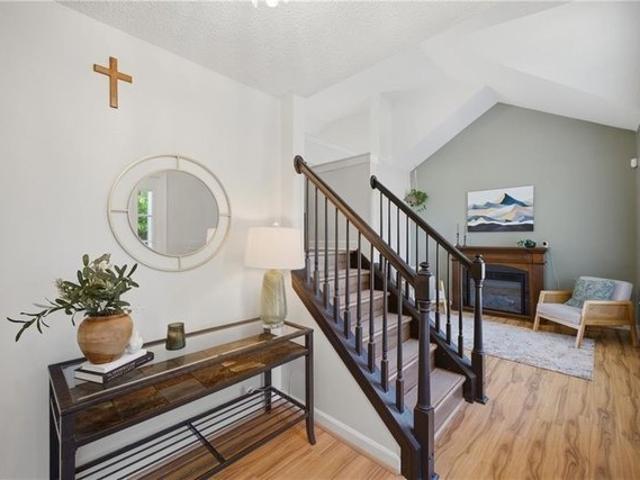 405 S Monterey Dr, Chesapeake, VA 23320