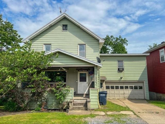 405 S State St, Warren, PA 16365