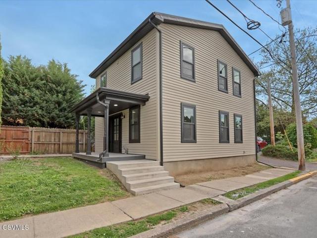 405 Saint Anthony St, Lewisburg, PA 17837