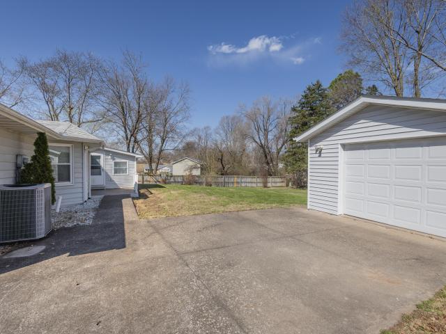 405 salinda dr