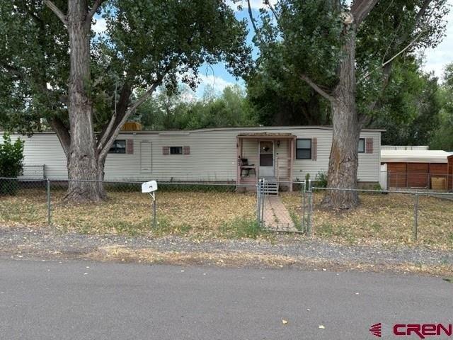 405 SE 2nd St, Cedaredge, CO 81413