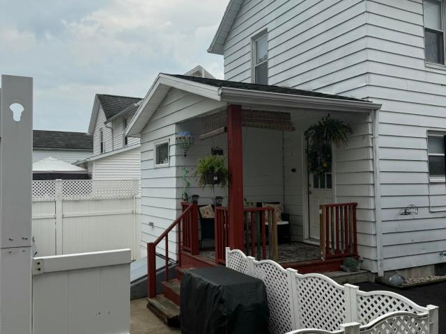 405 Shoemaker Street
