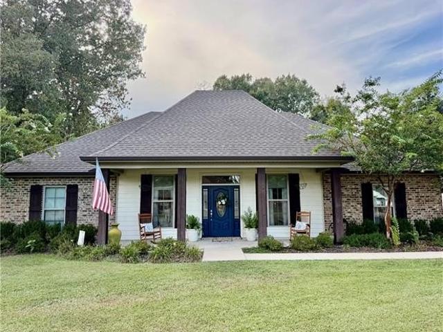405 Skyblue Dr, Pineville, LA 71360