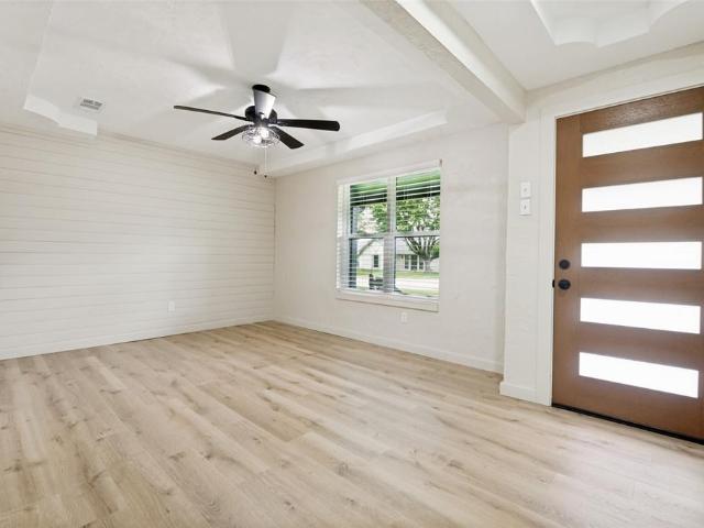 405 Stiles Drive