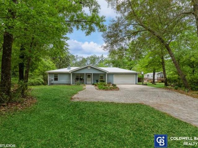 405 Phillips Dr, Freeport, FL 32439