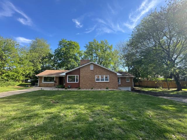 405 Prairie Court