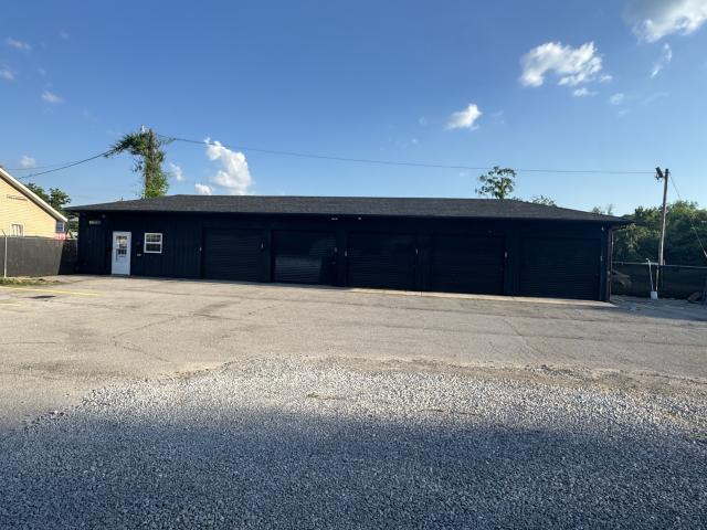 405 Riverview Dr