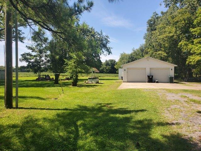 405 W 2nd St, Norris City, IL 62869