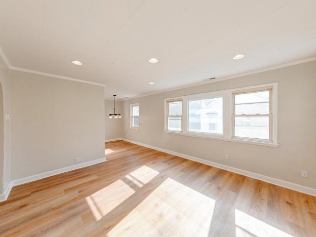405 W 33rd Street