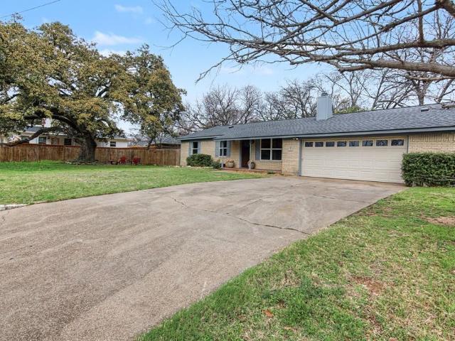 405 W Torrey St, Granbury, TX 76048 | MLS #21202 | Compass