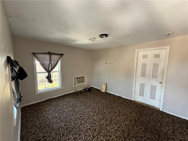 405 W Wm J Bryan Parkway B2
