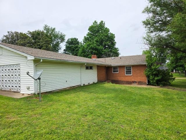 405 W Clay Street