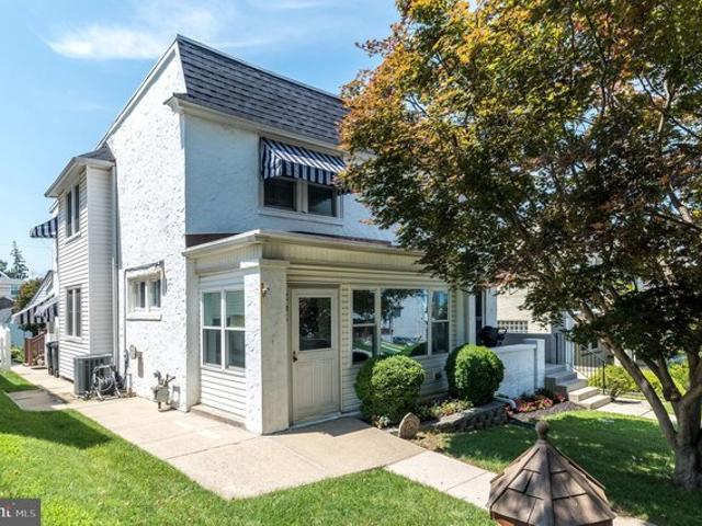 405 W Eleventh Ave, Conshohocken, PA 19428