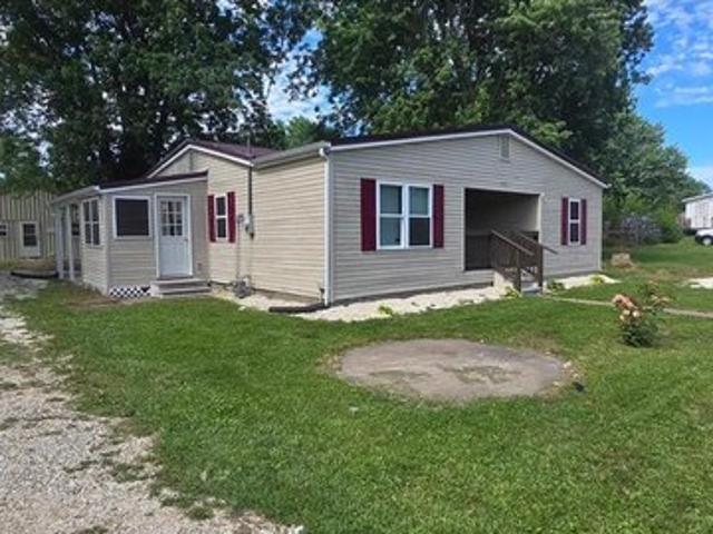 405 W Hanson St, Bowling Green, MO 63334