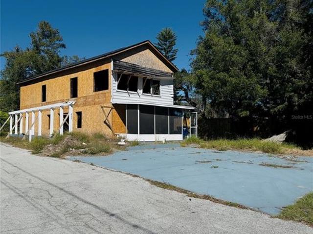 405 W Lake Elbert Dr NE, Winter Haven, FL 33881