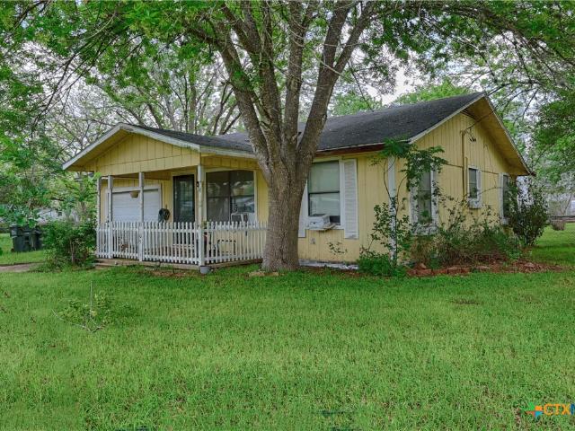 405 W Live Oak Street
