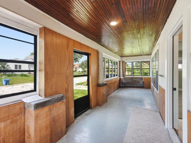 405 W Market Street