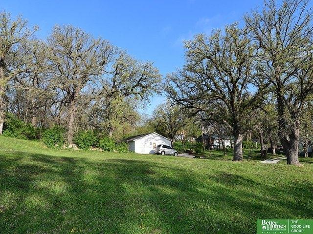 405 W P St, Weeping Water, NE 68463