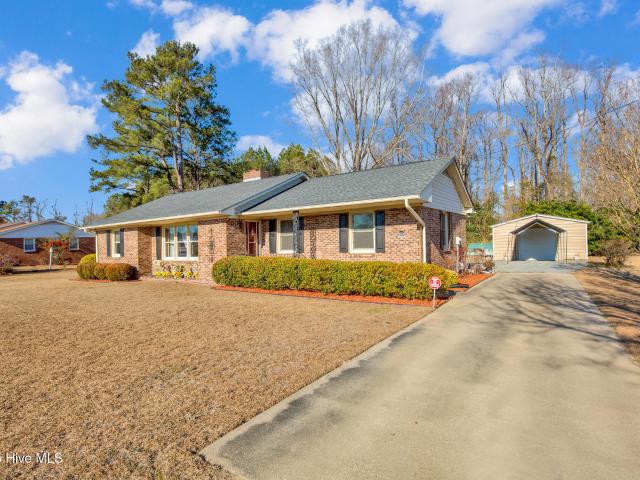405 West Road