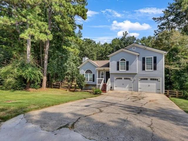 405 Windstone Ct, Lawrenceville, GA 30044