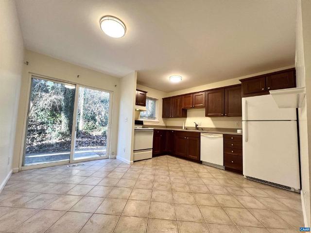 405 Valley Road Ext
