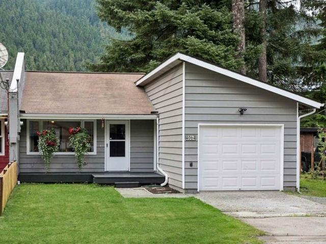 4064 Deborah Dr, Juneau, AK 99801