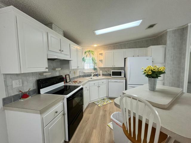 4064 SW 9th Way, Okeechobee, FL 34974 | MLS #B26001 | Compass