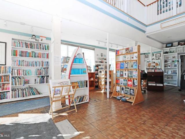 4065 Main Street