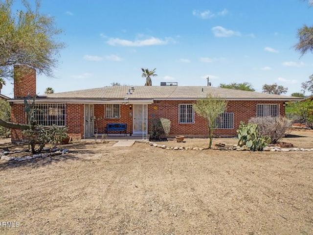 4065 E Roberts Pl, Tucson, AZ 85711