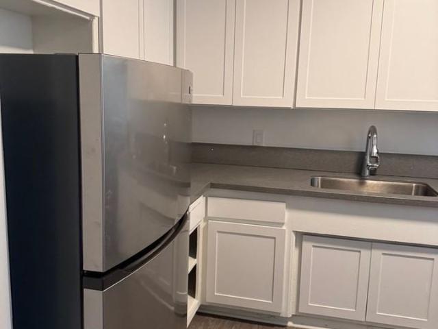 4066 Coco Ave Properties LLC 1 Bedroom Apartment for Rent at 4066 Coco Ave, Los Angeles, CA 90008 Congress West