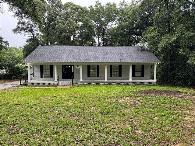 4066 Kingston Ct, Saraland, AL 36571