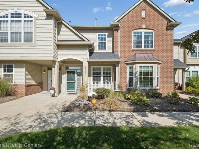 4067 Kirkway Ct Unit 110, Howell, MI 48843