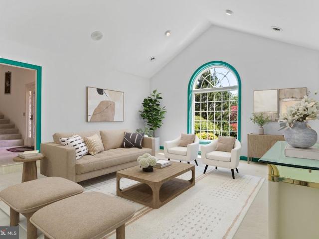 4069 W Tilden Road