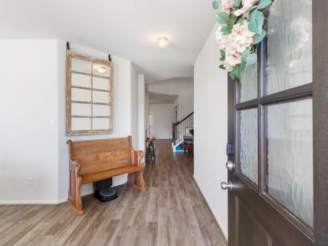 40603 Goldeneye Place