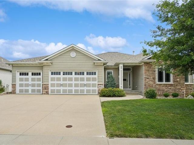 4060 Monarch Ave, Marion, IA 52302