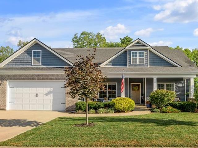 4060 Greentree Rd, Versailles, KY 40383