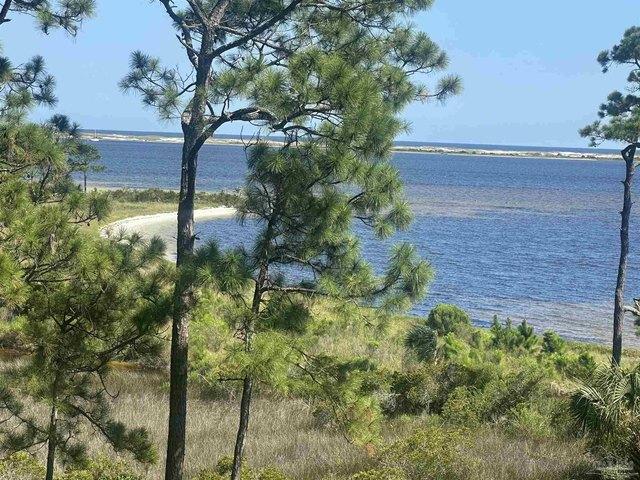 4060 Indigo Dr Unit 311, Pensacola, FL 32507