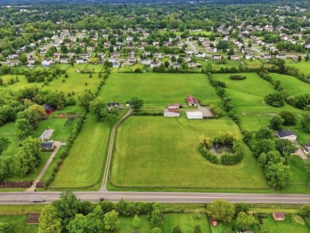 4060 Princeton Rd, Hamilton, OH 45011