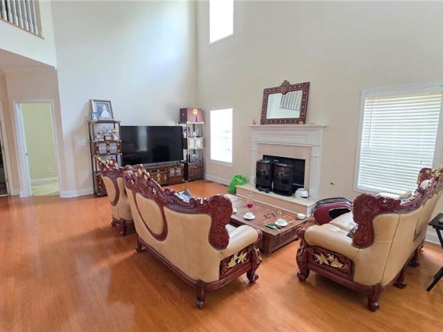 4060 Suwanee Bend Drive