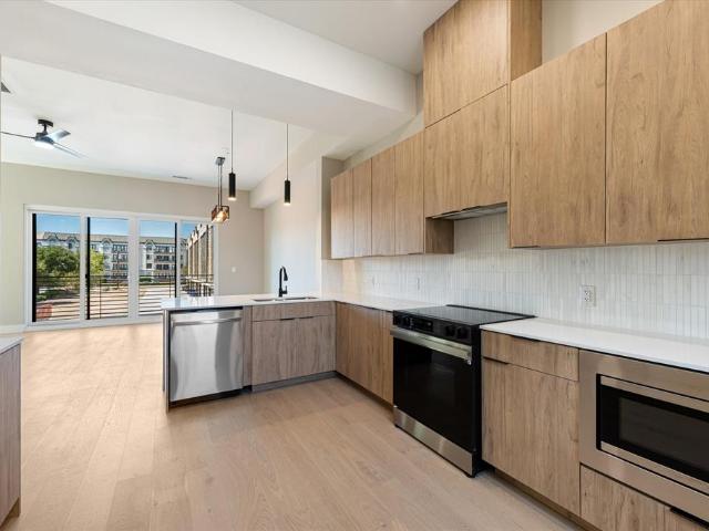 4060 Spring Valley Road # 404